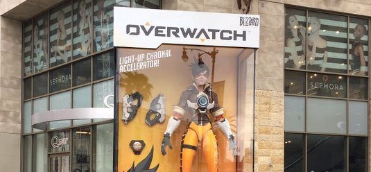 מה בובות ענק של Overwatch עושות באמצע הרחוב? - גיקלואיד